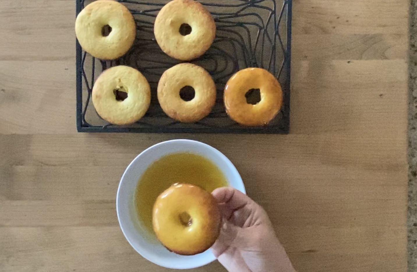 Donas Keto – Acarameladas y de Chocolate – Cocinando Keto